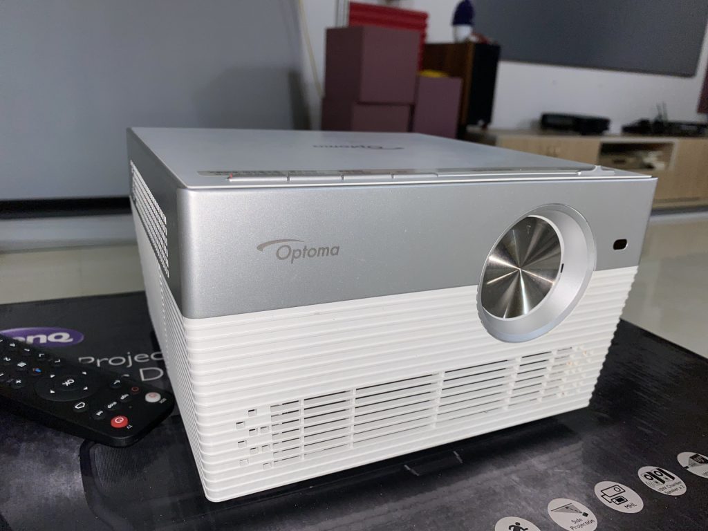 Máy chiếu 4K-HDR Optoma i5+ (95%) - TIENNAMPROJECTIONSCREEN